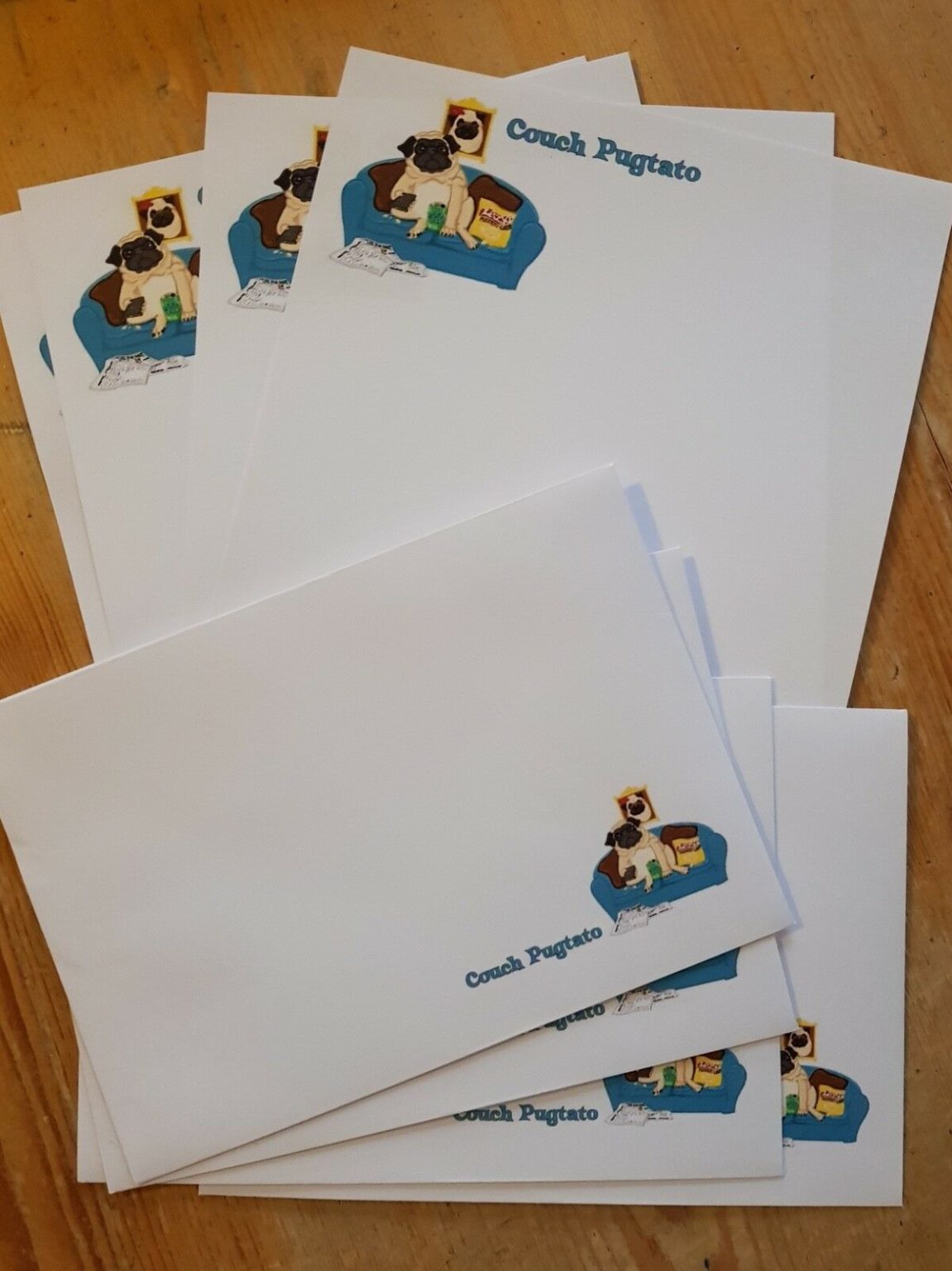 Sofa Couch Potato Pug dog - Beautiful Writing Sets