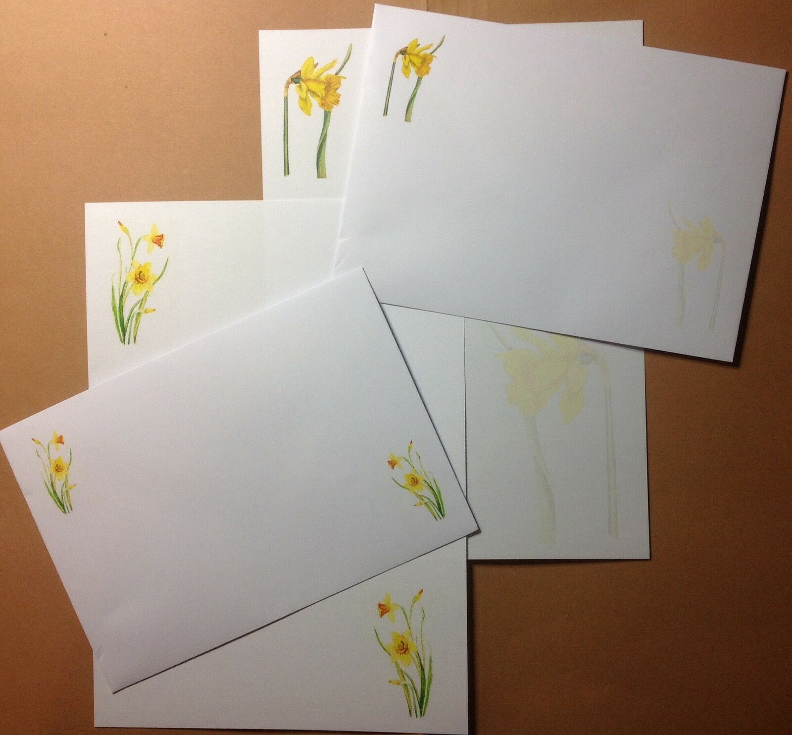 Daffodil Flowers - Beautiful Writing Sets