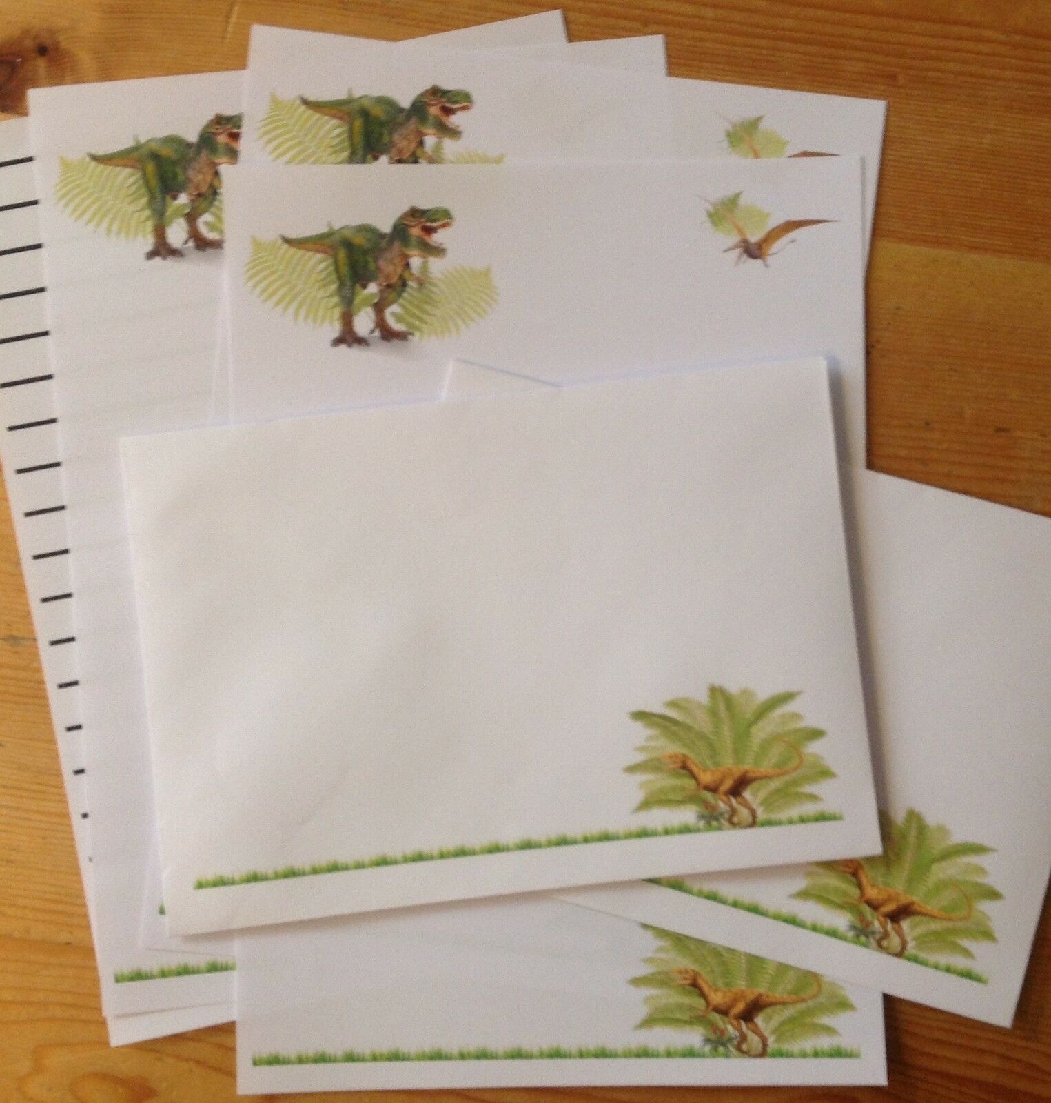 Jurassic Dinausors - Beautiful Writing Sets